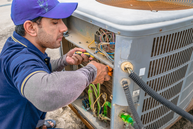 What to Look for in an HVAC Contractor | Rush's Repair